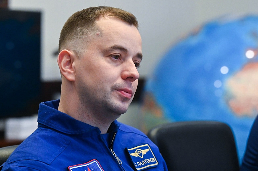 Предстартовая подготовка началась у космонавта Роскосмоса Олега Платонова - AEX.RU