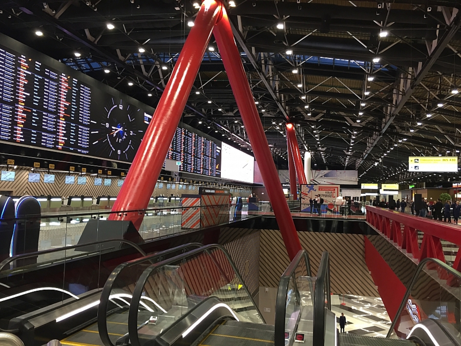 Перевозки через аэропорты России в 2019 году — AviaStat