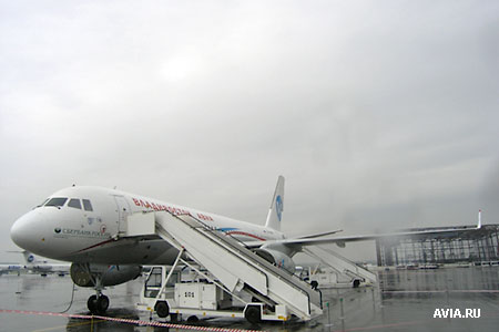 Ту-204-300, добро пожаловать на приморскую землю! - AEX.RU